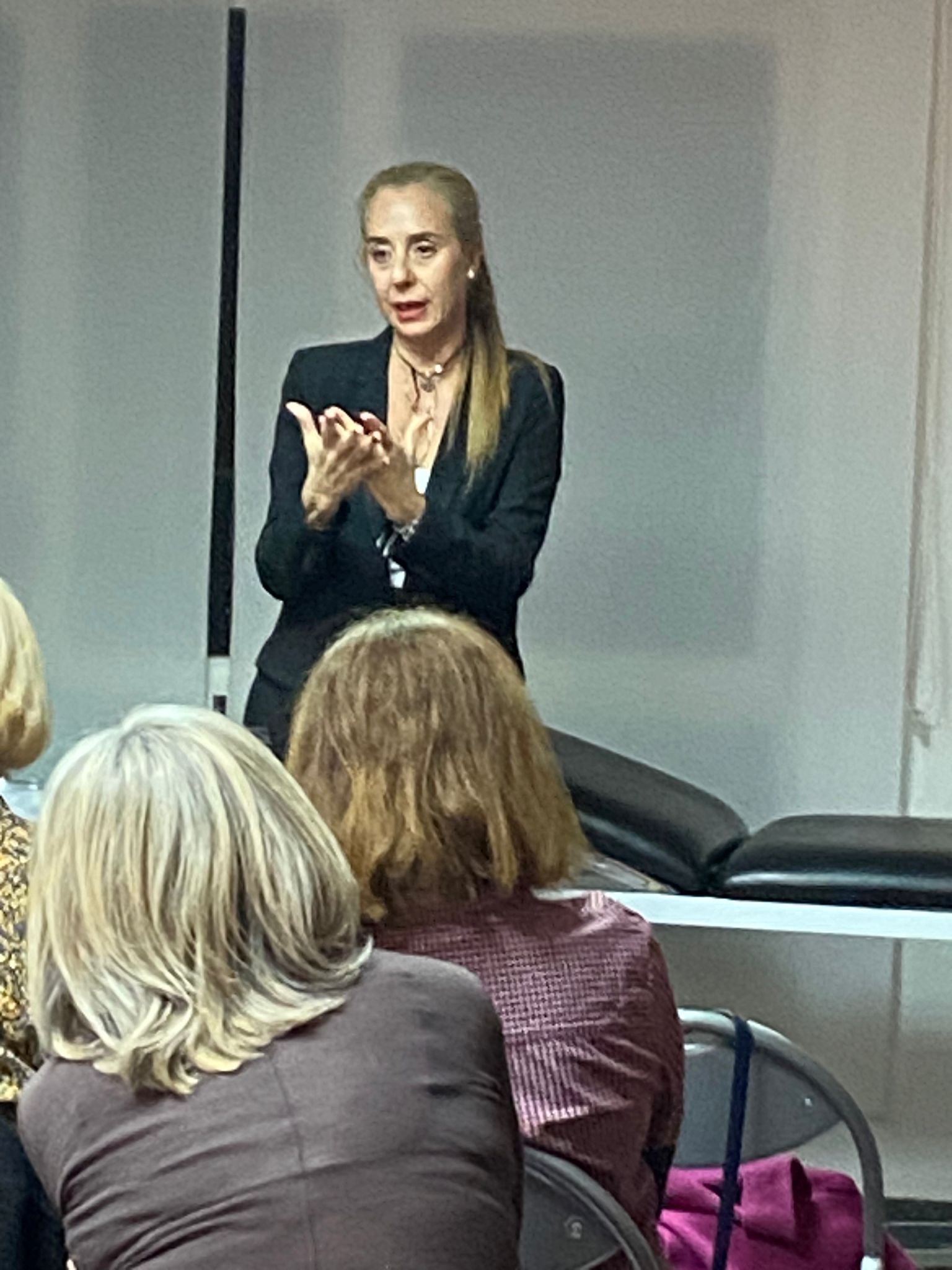 JORNADA DE PUERTAS ABIERTAS - Carmen Oneca